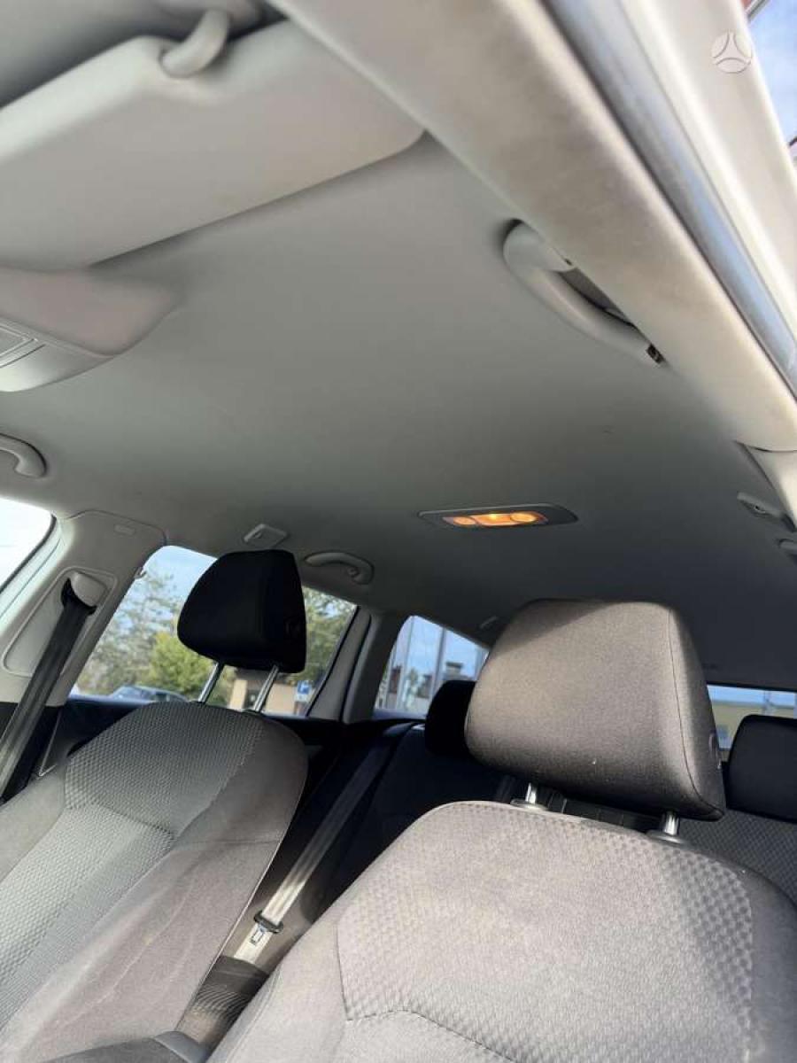 Balts Volkswagen Passat 2012 Kaišiadorys, ar dzinēja tilpumu 2.00 L un nobraukumu 298 tūkst. km par 3650 €, foto 30 vietnē AUTOMOTO.COM.LV