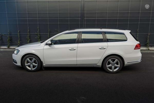 Balts Volkswagen Passat 2013 Klaipėda, ar dzinēja tilpumu 1.60 L un nobraukumu 343 tūkst. km par 6000 €, foto 5 vietnē AUTOMOTO.COM.LV