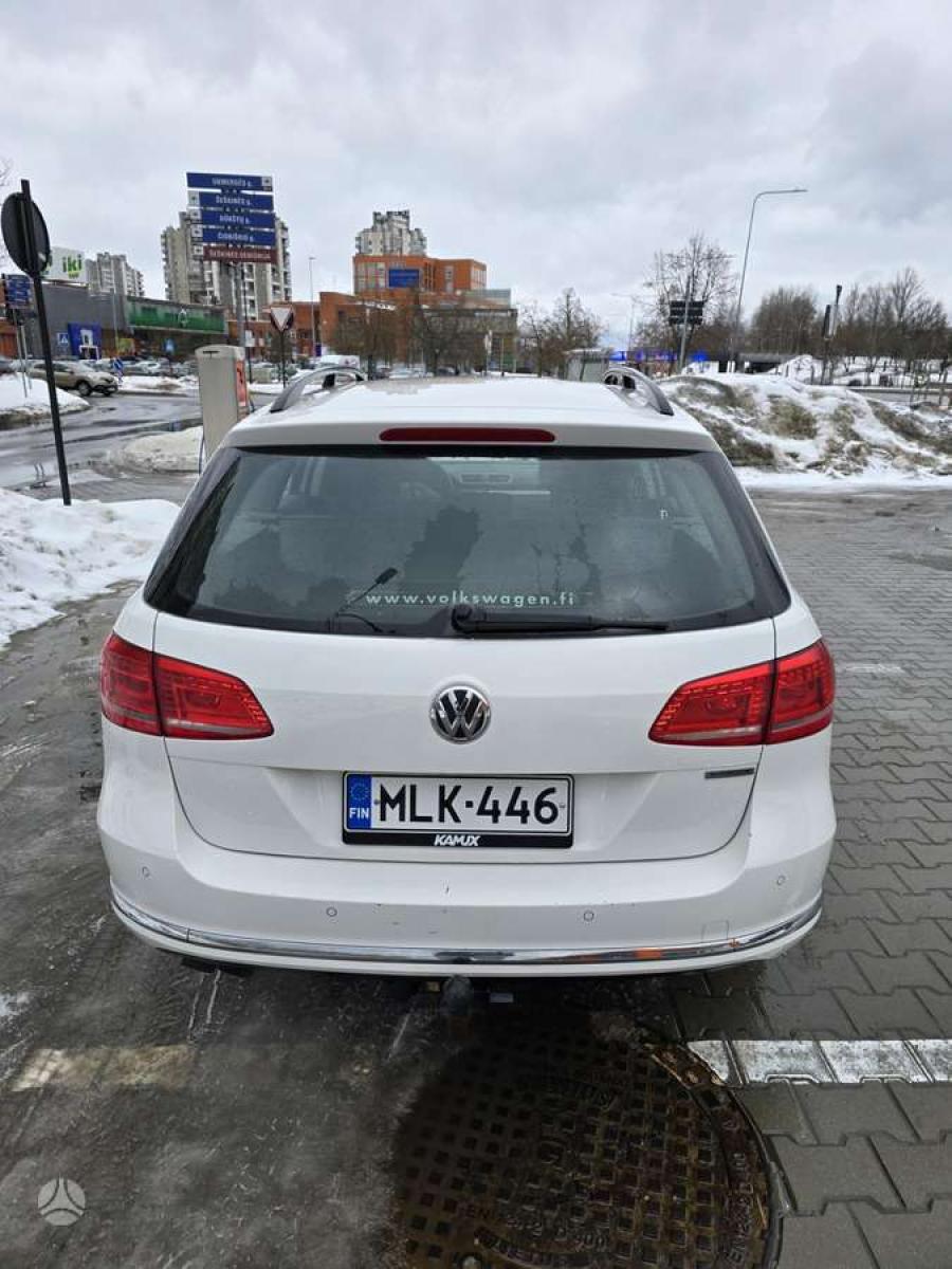 Balts Volkswagen Passat 2013 Viļņa, ar dzinēja tilpumu 1.97 L un nobraukumu 236 tūkst. km par 6750 €, foto 6 vietnē AUTOMOTO.COM.LV
