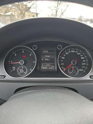 Balts Volkswagen Passat 2013 Viļņa, ar dzinēja tilpumu 1.97 L un nobraukumu 236 tūkst. km par 6750 €, foto 16 vietnē AUTOMOTO.COM.LV