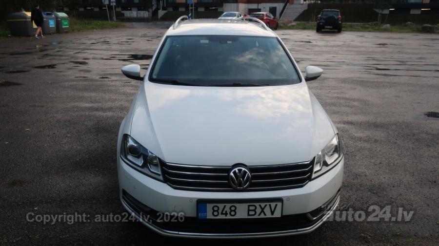 Balts Volkswagen Passat 2013 Tallina, ar dzinēja tilpumu 1.40 L un nobraukumu 268 tūkst. km par 5850 €, foto 4 vietnē AUTOMOTO.COM.LV