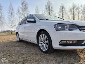 Balts Volkswagen Passat 2013 Šakiai, ar dzinēja tilpumu 2.00 L un nobraukumu 278 tūkst. km par 5400 €, foto 5 vietnē AUTOMOTO.COM.LV