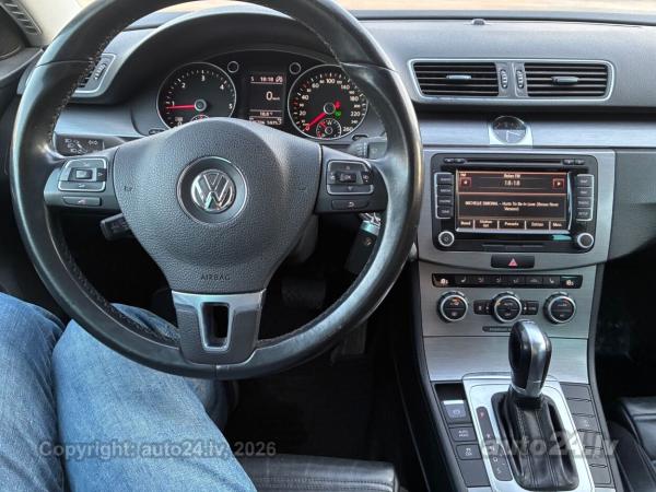 White Volkswagen Passat 2013 in Parnu, with an engine capacity of 2.00 L and mileage of 0 thousand km for 4650 €, photo 11 on AUTOMOTO.COM.LV