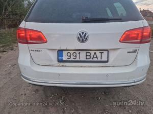 Balts Volkswagen Passat 2013 Tartu, ar dzinēja tilpumu 1.40 L un nobraukumu 0 tūkst. km par 2600 €, foto 13 vietnē AUTOMOTO.COM.LV