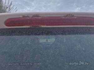 Balts Volkswagen Passat 2013 Tartu, ar dzinēja tilpumu 1.40 L un nobraukumu 0 tūkst. km par 2600 €, foto 14 vietnē AUTOMOTO.COM.LV