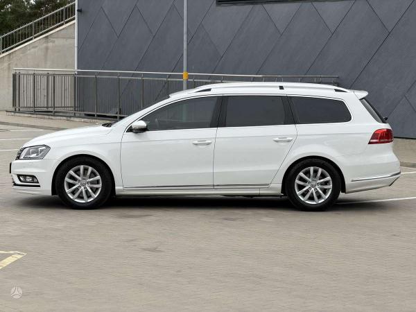 White Volkswagen Passat 2013 in Jonava, with an engine capacity of 1.97 L and mileage of 270 thousand km for 6500 €, photo 4 on AUTOMOTO.COM.LV
