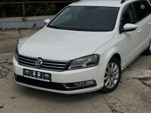 White Volkswagen Passat 2013 in Vilnius, with an engine capacity of 1.60 L and mileage of 246 thousand km for 5600 €, photo 13 on AUTOMOTO.COM.LV