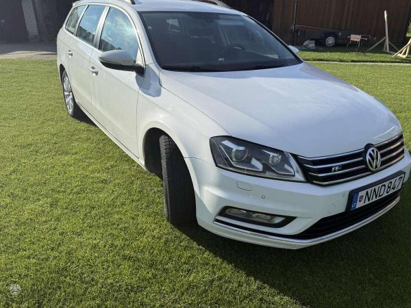 White Volkswagen Passat 2014 in Marijampole, with an engine capacity of 1.97 L and mileage of 334 thousand km for 5399 €, photo 1 on AUTOMOTO.COM.LV