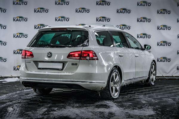 Balts Volkswagen Passat 2014 Kauņa, ar dzinēja tilpumu 2.00 L un nobraukumu 246 tūkst. km par 6990 €, foto 3 vietnē AUTOMOTO.COM.LV