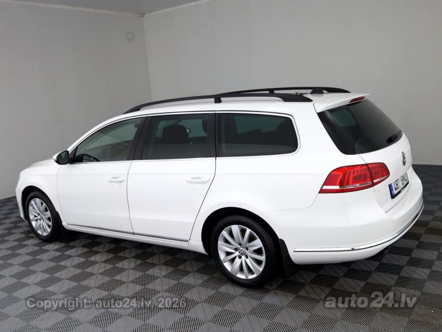 Balts Volkswagen Passat 2014 Tallina, ar dzinēja tilpumu 1.40 L un nobraukumu 184 tūkst. km par 4999 €, foto 5 vietnē AUTOMOTO.COM.LV