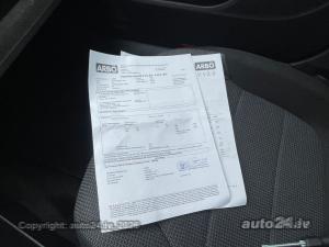 White Volkswagen Passat 2014 in Tartu, with an engine capacity of 1.60 L and mileage of 290 thousand km for 3490 €, photo 11 on AUTOMOTO.COM.LV