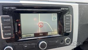 White Volkswagen Passat 2014 in Parnu, with an engine capacity of 2.00 L and mileage of 261 thousand km for 6500 €, photo 8 on AUTOMOTO.COM.LV