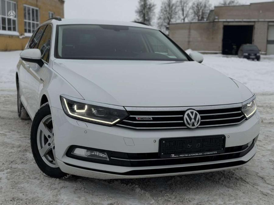 White Volkswagen Passat 2015 in Rokiskis, with an engine capacity of 1.97 L and mileage of 310 thousand km for 8850 €, photo 6 on AUTOMOTO.COM.LV