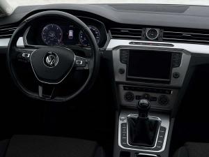 White Volkswagen Passat 2015 in Rokiskis, with an engine capacity of 1.97 L and mileage of 310 thousand km for 8850 €, photo 17 on AUTOMOTO.COM.LV