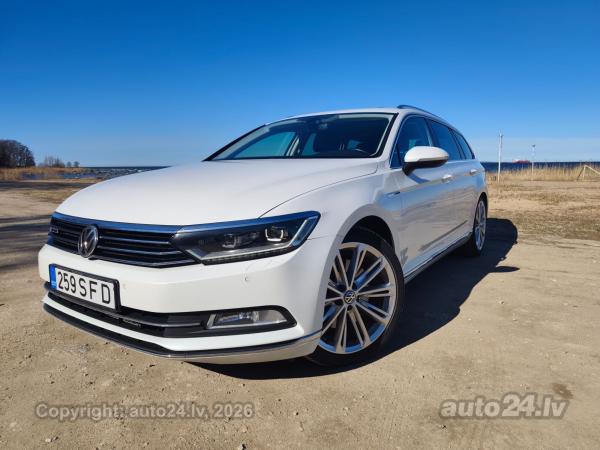 White Volkswagen Passat 2015 in Tallinn, with an engine capacity of 2.00 L and mileage of 211 thousand km for 13599 €, photo 1 on AUTOMOTO.COM.LV