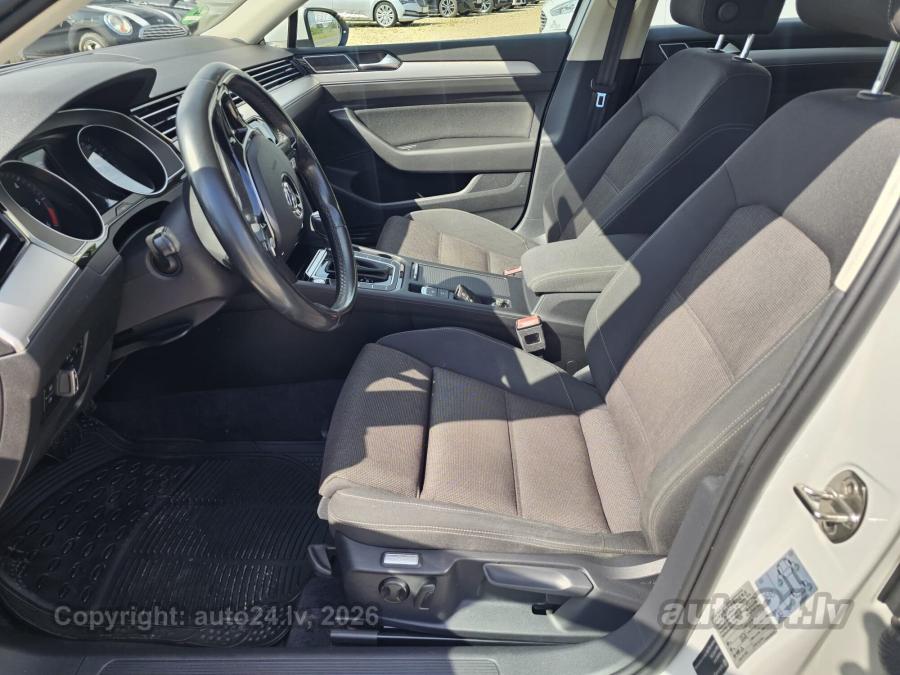 Balts Volkswagen Passat 2015 Tartu, ar dzinēja tilpumu 1.60 L un nobraukumu 219 tūkst. km par 7990 €, foto 11 vietnē AUTOMOTO.COM.LV