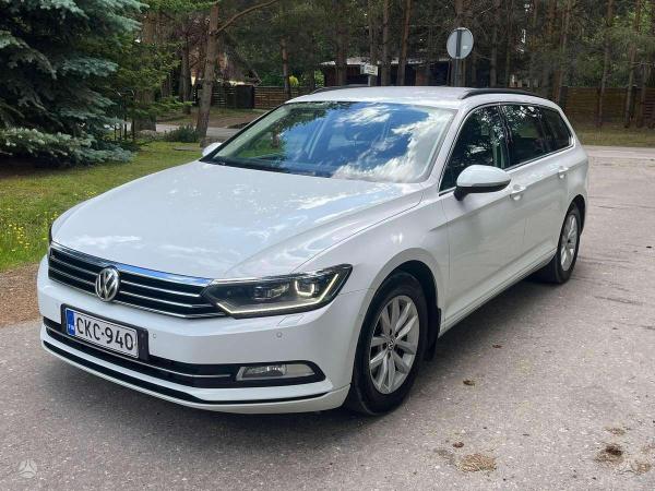 Balts Volkswagen Passat 2015 Kauņa, ar dzinēja tilpumu 1.60 L un nobraukumu 320 tūkst. km par 6650 €, foto 1 vietnē AUTOMOTO.COM.LV
