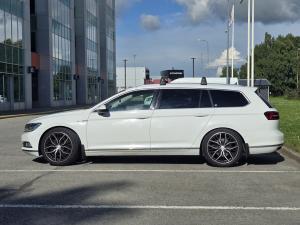 Balts Volkswagen Passat 2015 Tallina, ar dzinēja tilpumu 2.00 L un nobraukumu 239 tūkst. km par 12499 €, foto 11 vietnē AUTOMOTO.COM.LV