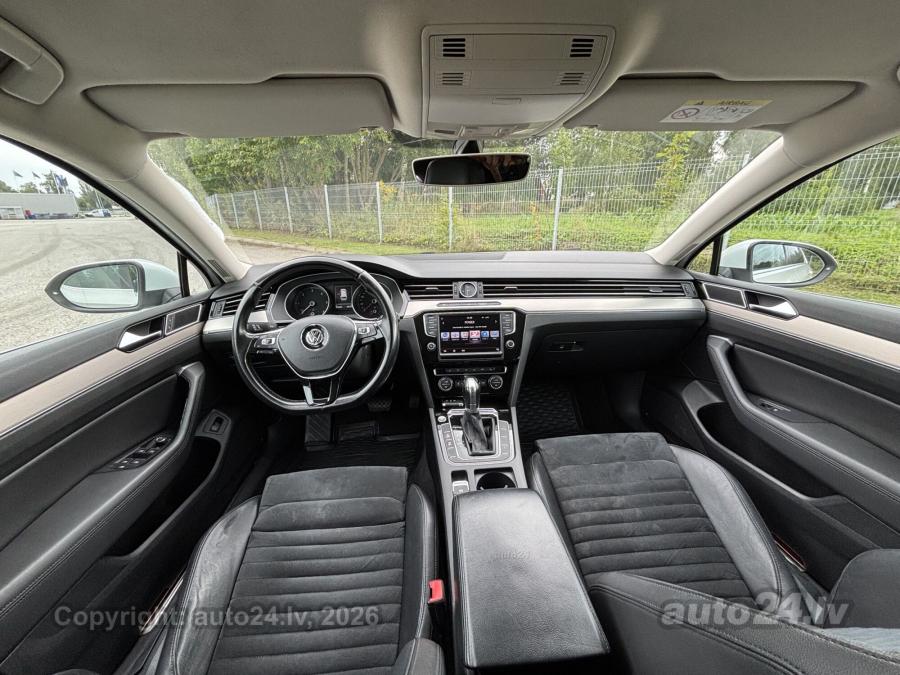 Balts Volkswagen Passat 2015 Tallina, ar dzinēja tilpumu 2.00 L un nobraukumu 265 tūkst. km par 9899 €, foto 9 vietnē AUTOMOTO.COM.LV