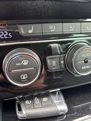 Balts Volkswagen Passat 2015 Tallina, ar dzinēja tilpumu 2.00 L un nobraukumu 265 tūkst. km par 9899 €, foto 19 vietnē AUTOMOTO.COM.LV