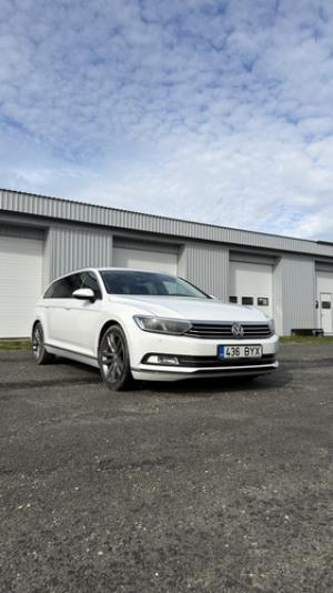 Balts Volkswagen Passat 2015 Peltsamā, ar dzinēja tilpumu 2.00 L un nobraukumu 316 tūkst. km par 8500 €, foto 4 vietnē AUTOMOTO.COM.LV