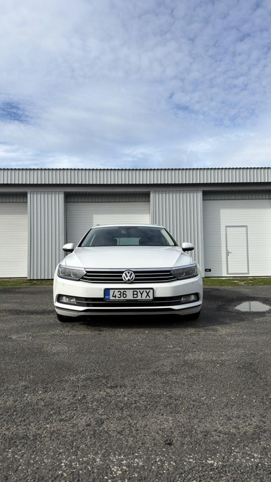 Balts Volkswagen Passat 2015 Peltsamā, ar dzinēja tilpumu 2.00 L un nobraukumu 316 tūkst. km par 8500 €, foto 17 vietnē AUTOMOTO.COM.LV