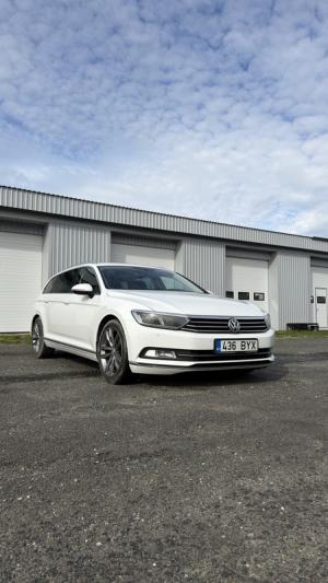 Balts Volkswagen Passat 2015 Peltsamā, ar dzinēja tilpumu 2.00 L un nobraukumu 316 tūkst. km par 8500 €, foto 19 vietnē AUTOMOTO.COM.LV
