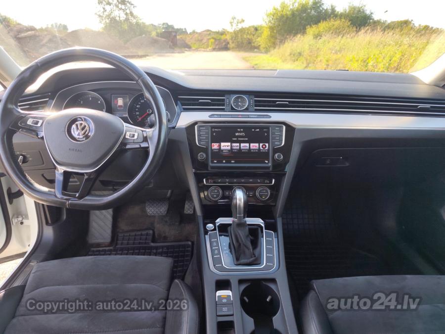 Balts Volkswagen Passat 2015 Tartu, ar dzinēja tilpumu 2.00 L un nobraukumu 216 tūkst. km par 10500 €, foto 6 vietnē AUTOMOTO.COM.LV