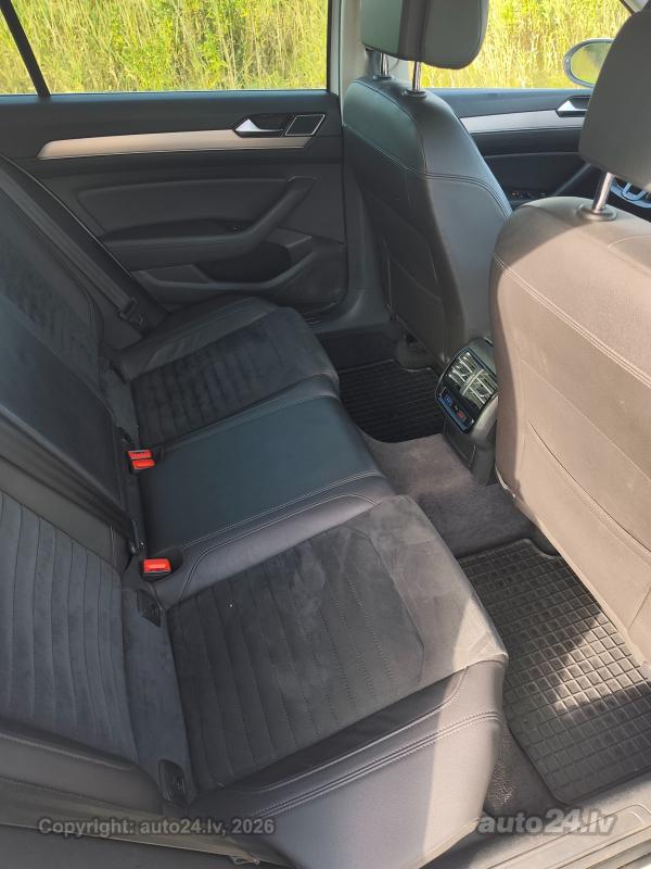 Balts Volkswagen Passat 2015 Tartu, ar dzinēja tilpumu 2.00 L un nobraukumu 216 tūkst. km par 10500 €, foto 9 vietnē AUTOMOTO.COM.LV