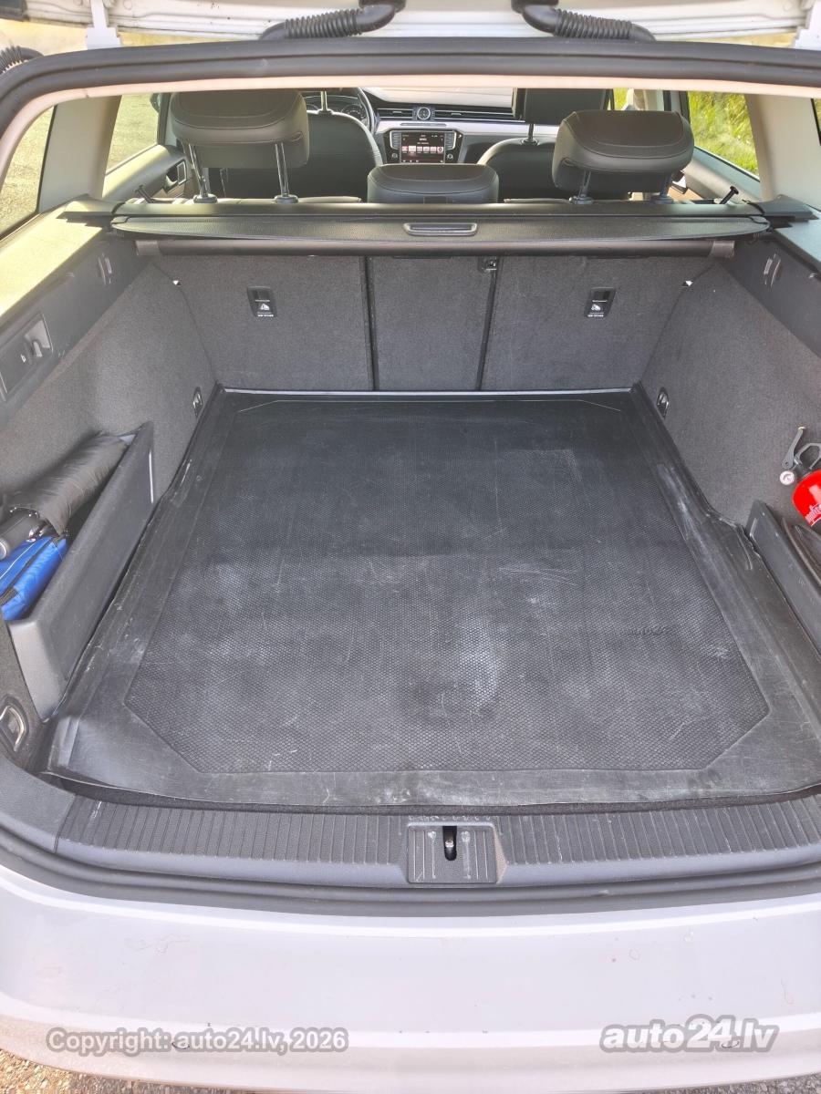 Balts Volkswagen Passat 2015 Tartu, ar dzinēja tilpumu 2.00 L un nobraukumu 216 tūkst. km par 10500 €, foto 10 vietnē AUTOMOTO.COM.LV