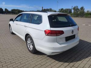 Balts Volkswagen Passat 2015 Marijampole, ar dzinēja tilpumu 1.60 L un nobraukumu 300 tūkst. km par 6800 €, foto 5 vietnē AUTOMOTO.COM.LV