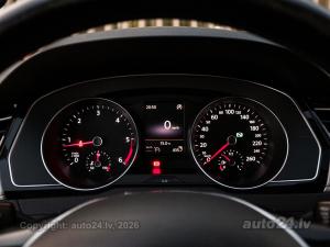 Белый Фольксваген Пассат 2015 в Таллин, объемом двигателя 2.00 л и пробегом 237 тыс. км за 9999 €, фото 20 на AUTOMOTO.COM.LV