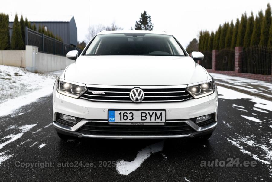 Balts Volkswagen Passat 2016 Tallina, ar dzinēja tilpumu 2.00 L un nobraukumu 274 tūkst. km par 10990 €, foto 5 vietnē AUTOMOTO.COM.LV