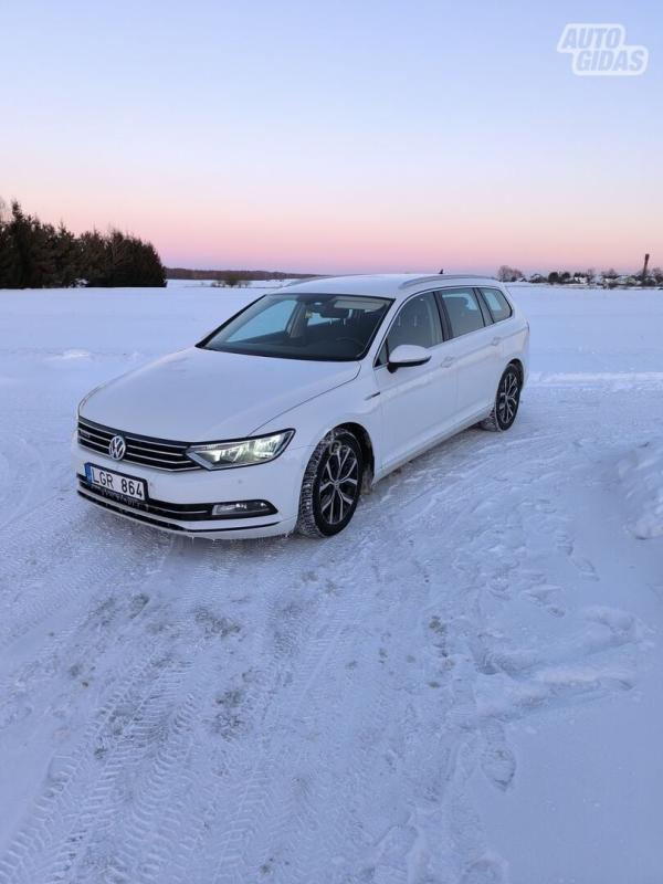 Balts Volkswagen Passat 2016 Viļņa, ar dzinēja tilpumu 2.00 L un nobraukumu 373 tūkst. km par 7500 €, foto 2 vietnē AUTOMOTO.COM.LV