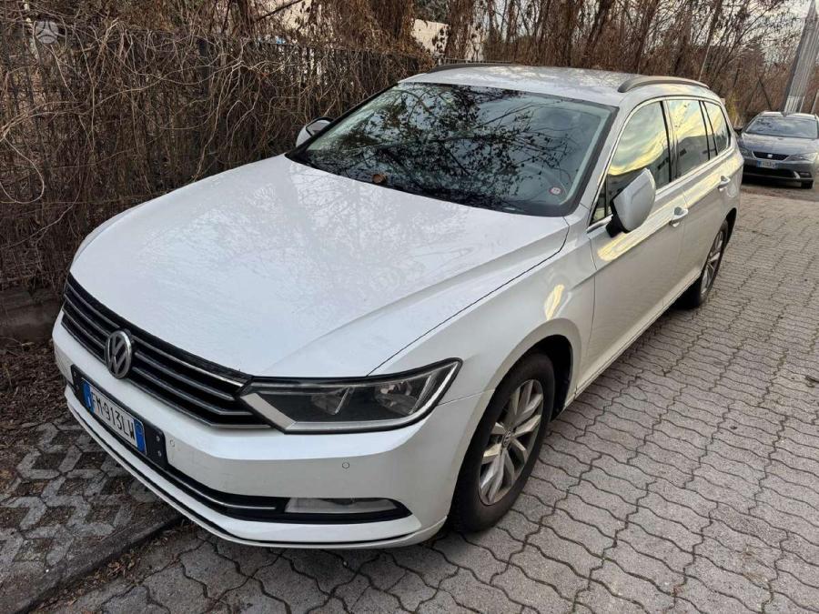 Balts Volkswagen Passat 2016 Kauņa, ar dzinēja tilpumu 2.00 L un nobraukumu 216 tūkst. km par 9900 €, foto 1 vietnē AUTOMOTO.COM.LV