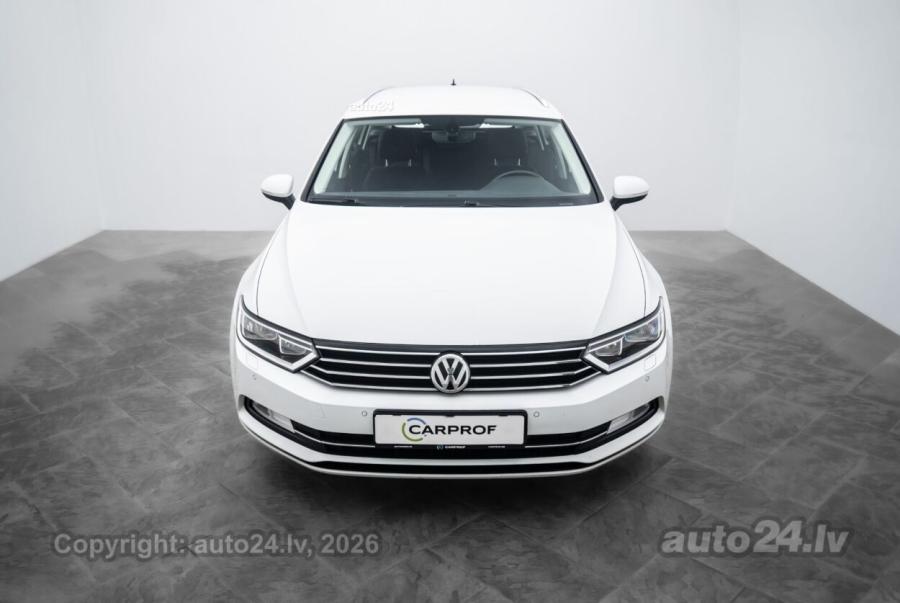 Balts Volkswagen Passat 2016 Tallina, ar dzinēja tilpumu 2.00 L un nobraukumu 214 tūkst. km par 10999 €, foto 2 vietnē AUTOMOTO.COM.LV
