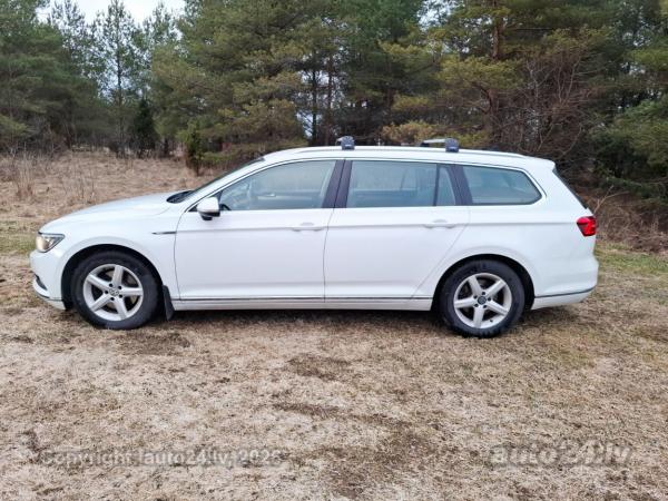 White Volkswagen Passat 2016 in Tallinn, with an engine capacity of 2.00 L and mileage of 207 thousand km for 12900 €, photo 5 on AUTOMOTO.COM.LV