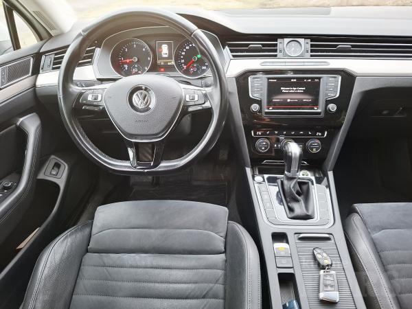 Balts Volkswagen Passat 2016 Tallina, ar dzinēja tilpumu 2.00 L un nobraukumu 208 tūkst. km par 12100 €, foto 4 vietnē AUTOMOTO.COM.LV