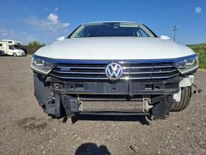 White Volkswagen Passat 2016 in Marijampole, with an engine capacity of 1.40 L and mileage of 213 thousand km for 7999 €, photo  on AUTOMOTO.COM.LV