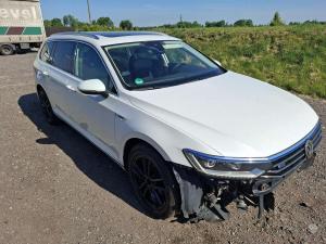 Balts Volkswagen Passat 2016 Marijampole, ar dzinēja tilpumu 1.40 L un nobraukumu 213 tūkst. km par 7999 €, foto 7 vietnē AUTOMOTO.COM.LV