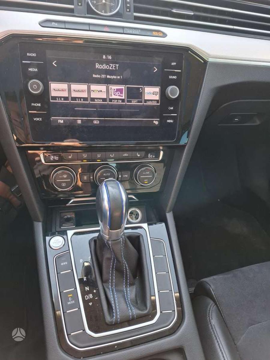 Balts Volkswagen Passat 2016 Marijampole, ar dzinēja tilpumu 1.40 L un nobraukumu 213 tūkst. km par 7999 €, foto 14 vietnē AUTOMOTO.COM.LV