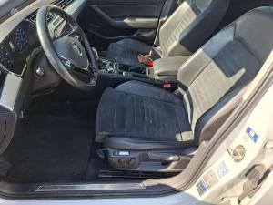 Balts Volkswagen Passat 2016 Marijampole, ar dzinēja tilpumu 1.40 L un nobraukumu 213 tūkst. km par 7999 €, foto 17 vietnē AUTOMOTO.COM.LV