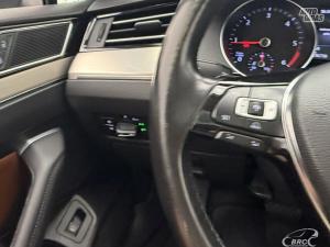 Balts Volkswagen Passat 2016 Avižieniai, ar dzinēja tilpumu 2.00 L un nobraukumu 216 tūkst. km par 11700 €, foto 32 vietnē AUTOMOTO.COM.LV