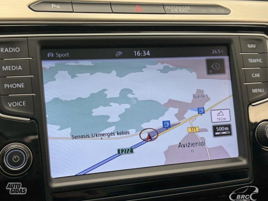 Balts Volkswagen Passat 2016 Avižieniai, ar dzinēja tilpumu 2.00 L un nobraukumu 216 tūkst. km par 11700 €, foto 34 vietnē AUTOMOTO.COM.LV