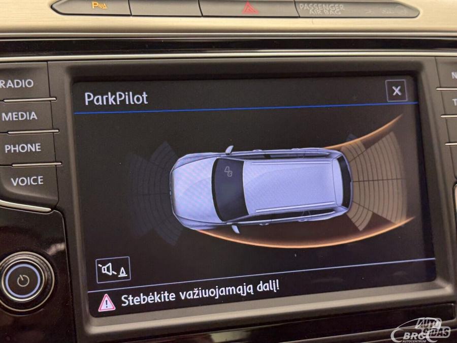 Balts Volkswagen Passat 2016 Avižieniai, ar dzinēja tilpumu 2.00 L un nobraukumu 216 tūkst. km par 11700 €, foto 35 vietnē AUTOMOTO.COM.LV
