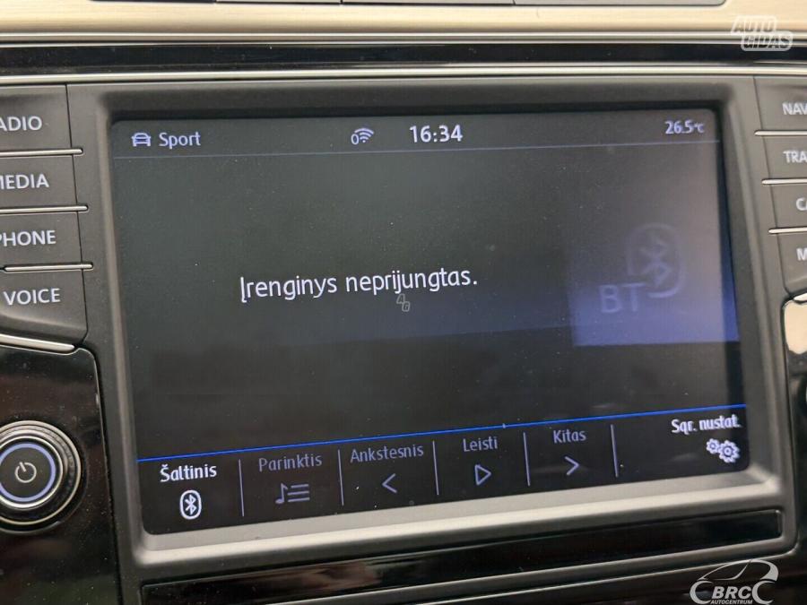 Balts Volkswagen Passat 2016 Avižieniai, ar dzinēja tilpumu 2.00 L un nobraukumu 216 tūkst. km par 11700 €, foto 37 vietnē AUTOMOTO.COM.LV