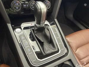 White Volkswagen Passat 2016 in Vilnius, with an engine capacity of 1.97 L and mileage of 216 thousand km for 11700 €, photo 28 on AUTOMOTO.COM.LV