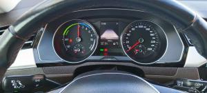 Balts Volkswagen Passat 2016 Alīta, ar dzinēja tilpumu 1.40 L un nobraukumu 270 tūkst. km par 9650 €, foto 18 vietnē AUTOMOTO.COM.LV