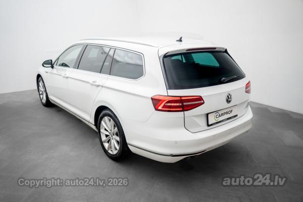 White Volkswagen Passat 2016 in Tallinn, with an engine capacity of 2.00 L and mileage of 269 thousand km for 10999 €, photo 7 on AUTOMOTO.COM.LV