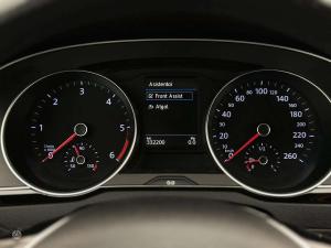 White Volkswagen Passat 2016 in Vilnius, with an engine capacity of 2.00 L and mileage of 332 thousand km for 8850 €, photo 22 on AUTOMOTO.COM.LV